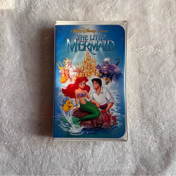 Disney | Media | Walt Disney Black Diamond Classic Vhs The Little ...